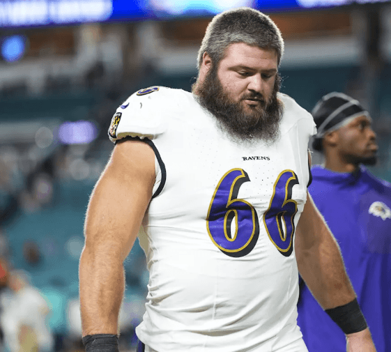 Just 3 Hours After Being Cut by the Ravens: A Former Super Bowl ...