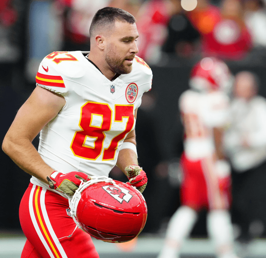 The Chiefs made a historic announcement about Travis Kelce after he ...