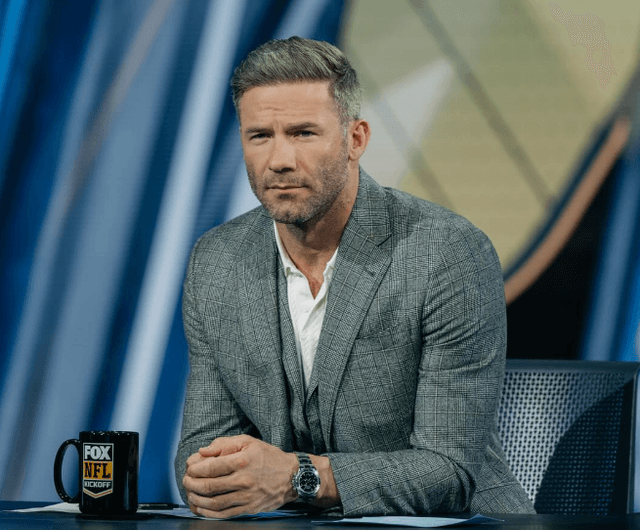 SAD NEWS: Patriots legend Julian Edelman could become “public enemy ...