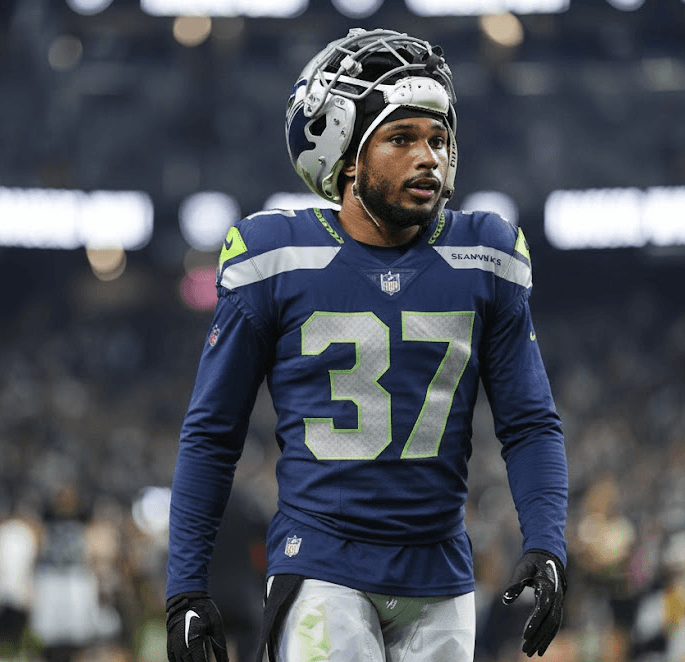Just 1 Hour After Being Cut by Seahawks, the “Cornerstone” Who Led Rams ...